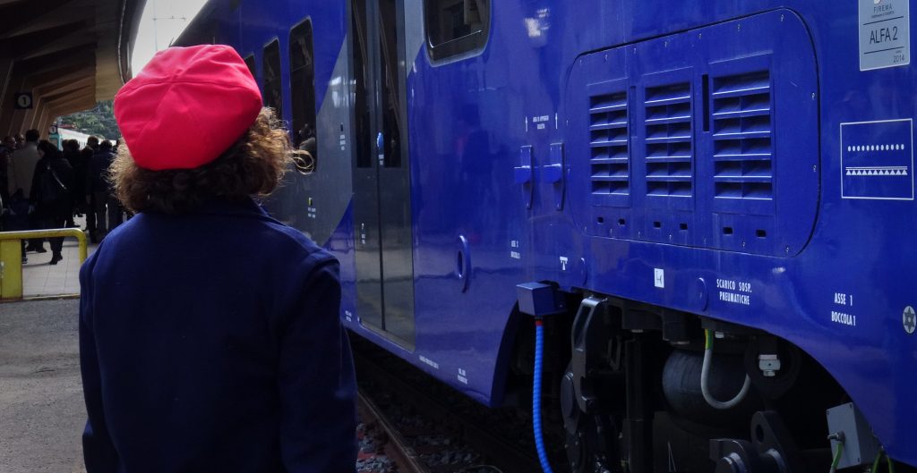 Benevento| Si accendono i motori al nuovo treno dell'Eav - Lab TV Lab TV